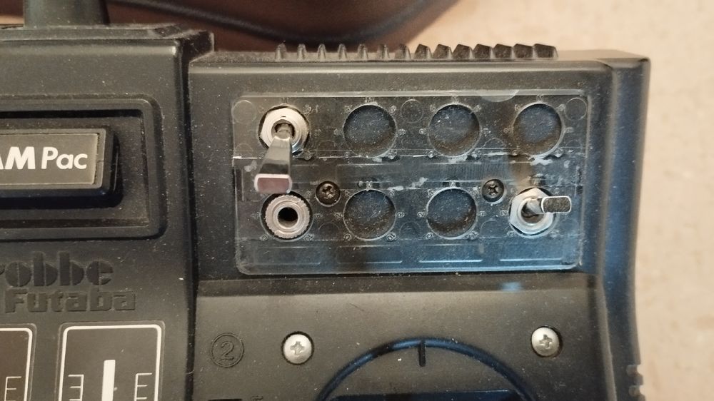 Futaba FC-16 mit CamPac und Senderpult | Kaufen auf Ricardo