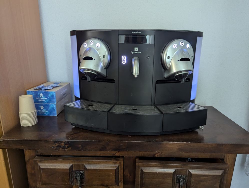 Nespresso Gemini CS200 Kaffeemaschine Occasion (Gebraucht) in für CHF ...
