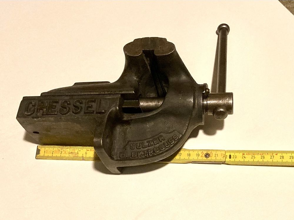 Gressel Schraubstock (Gebraucht) in Schalunen für CHF 90 – mit ...