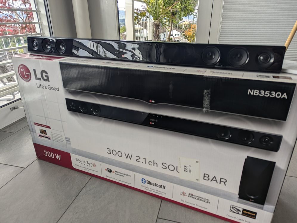 LG NB3530A 2.1 Soundbar mit wireless Subwoofer (300 Watt) (Gebraucht ...