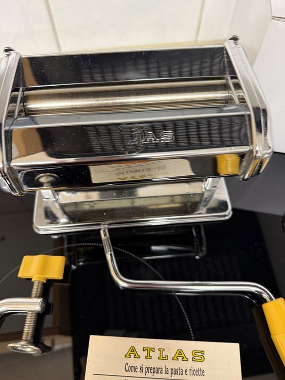 Atlas Pasta Maschine mit Aufsatz / Tischmontage (Gebraucht) in ...