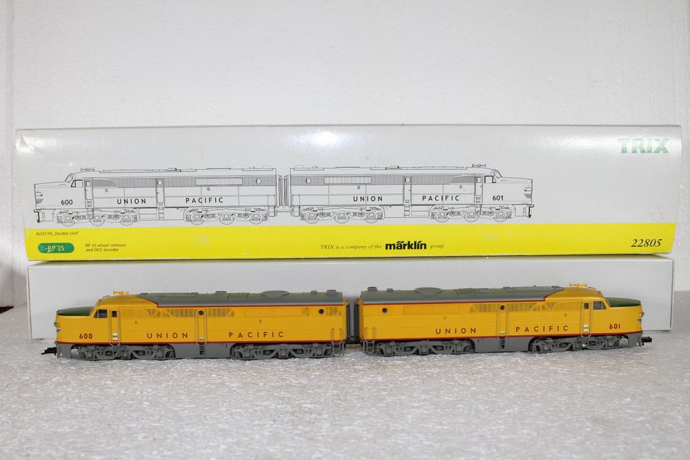 Trix 22805 Reihe 600 (UP) PA-1 ALCO Doppeltraktion Diesellok | Kaufen ...