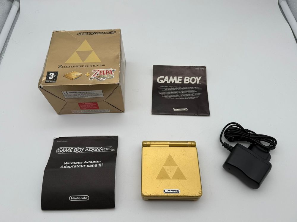 Gameboy Advance SP Zelda OVP Gold Nintendo (Gebraucht) in St. Gallen ...