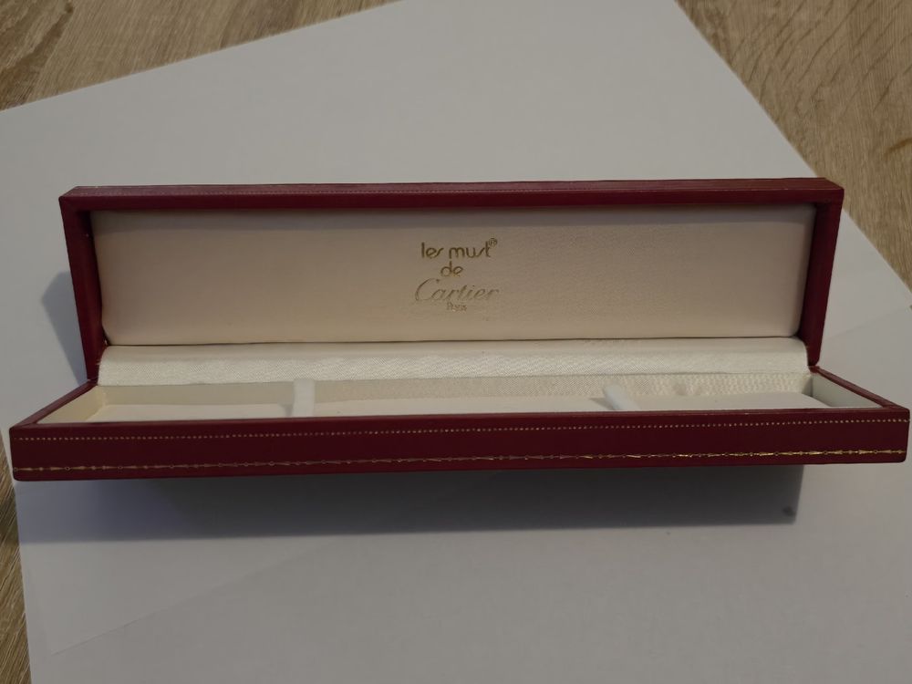 Boîte Cartier authentique rouge (Gebraucht) in Grand-Lancy für CHF 99 ...
