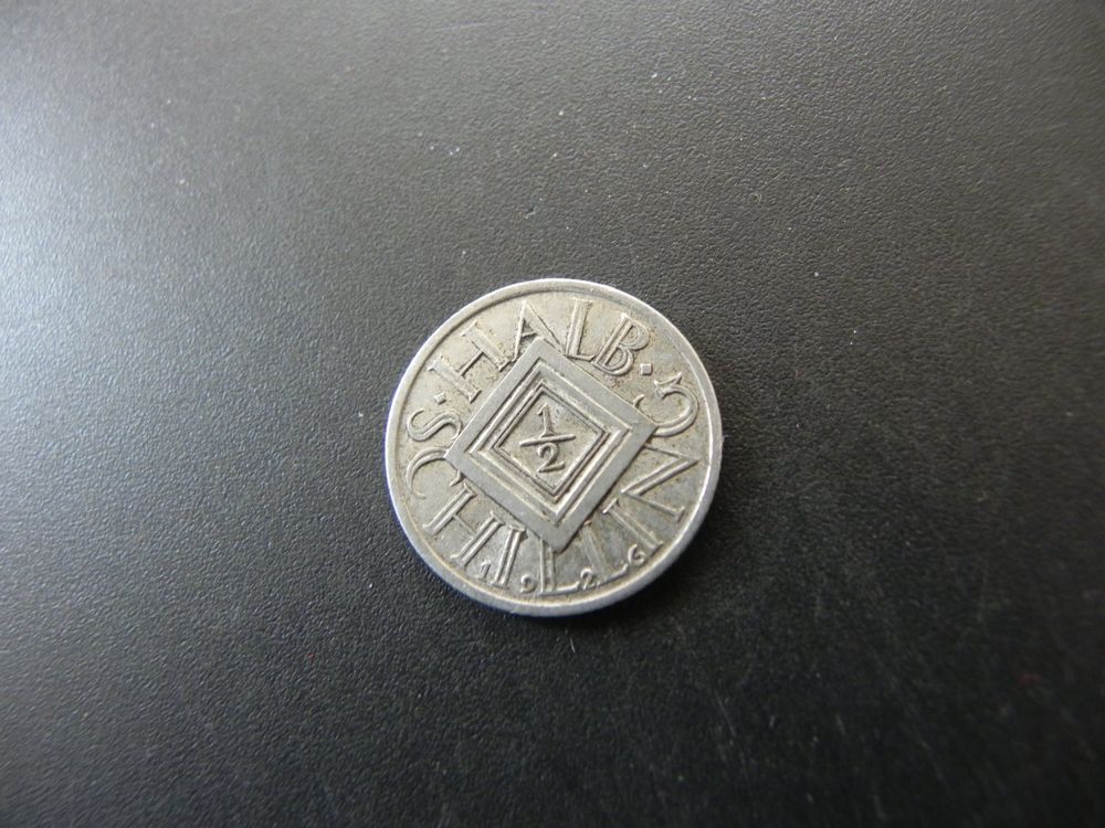 Österreich 1/2 Schilling 1926 Silber (Gebraucht) in Biel/Bienne für CHF 1 – mit Lieferung auf ...