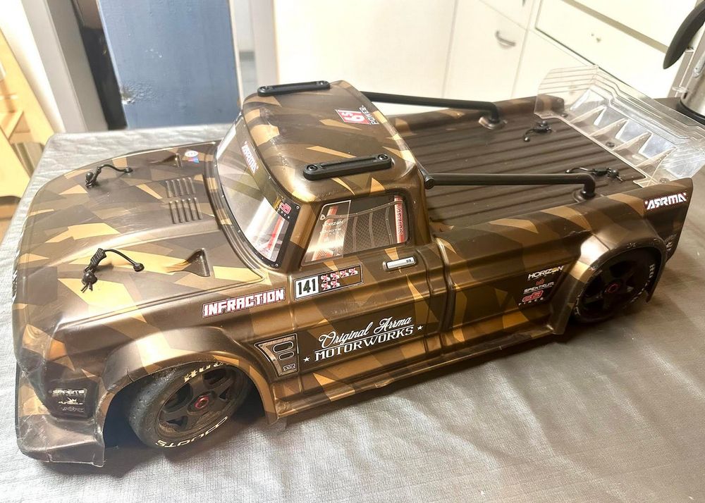 ARRMA ALL-ROAD INFRACTION 1:7 4WD EP RTR BLX 6S (D'occasion) à Trélex ...