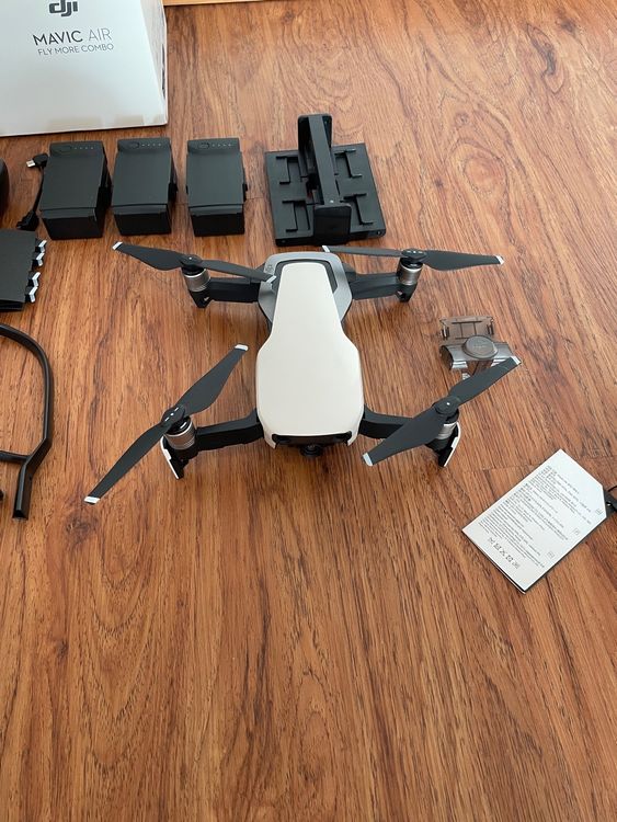 DJI Mavic Air Fly More Combo | Kaufen auf Ricardo