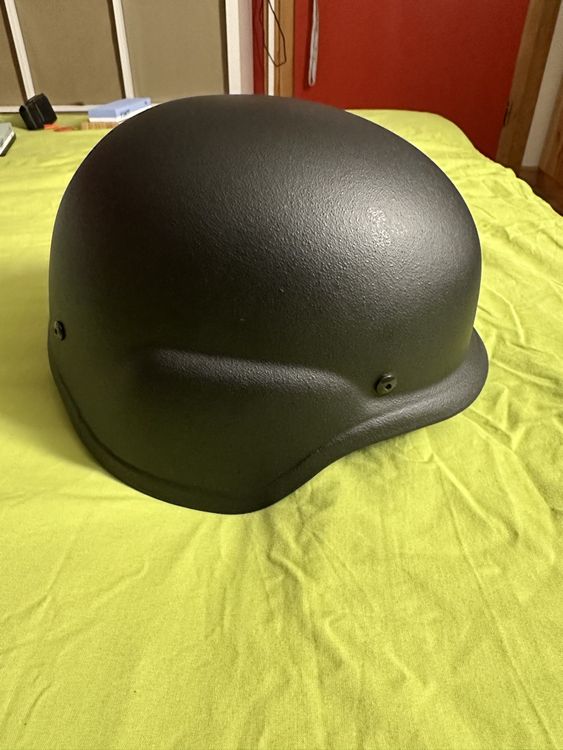 Militärhelm PASGT (Gebraucht) in Neudorf für CHF 200 – mit Lieferung ...