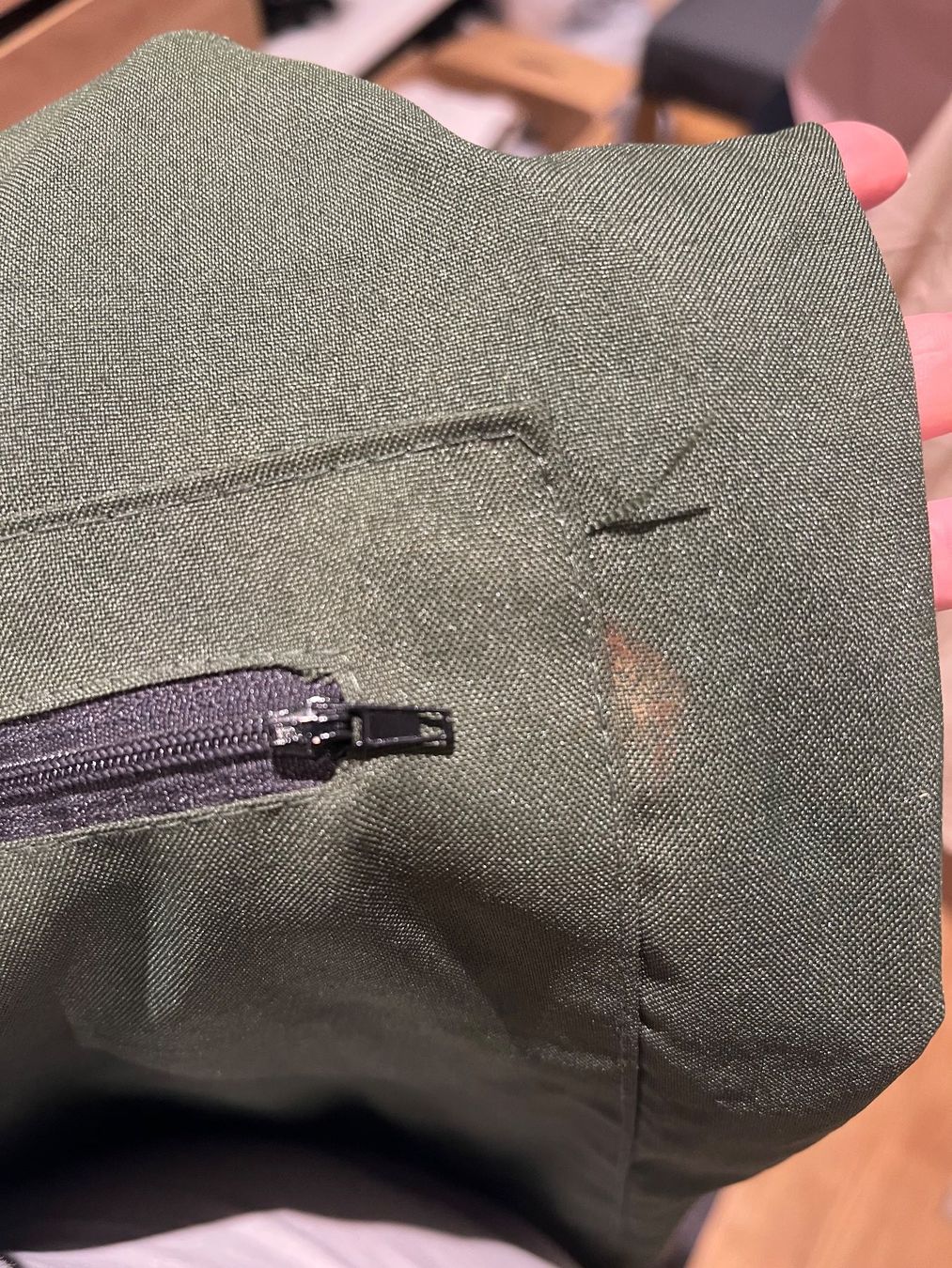 Pilotenkostüm Gr. M, Overall, Top Gun Stil für Fasnacht (Gebraucht) in ...