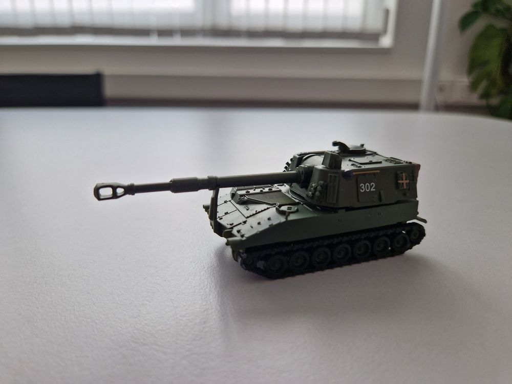 ACE 85.005017, Panzerhaubitze M-109 Jg 74 Langrohr (Neu und originalverpackt) in Volketswil für ...