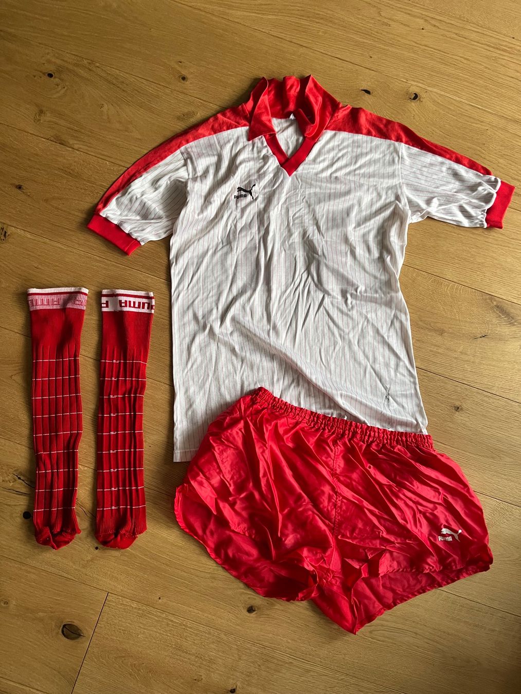 Puma Vintage Sport-Set – Fussball / 80er–90er (Gebraucht) in Gümligen ...