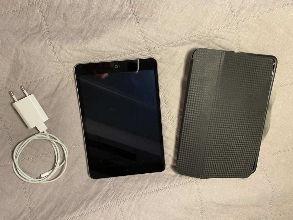 iPad Mini, 32 GB Wifi, Model A1489, Ladegerät (Top Zustand) | Kaufen ...