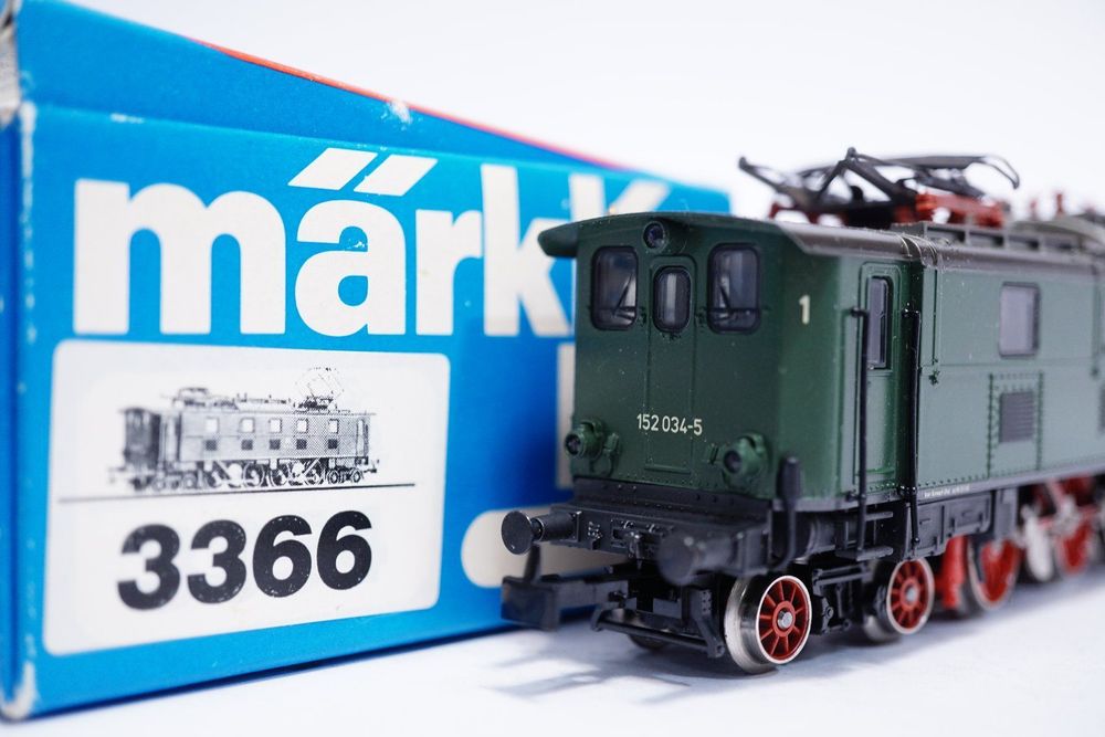7∑Märklin 3366 DB BR 152 nostalgische E-Lok grün | Kaufen auf Ricardo