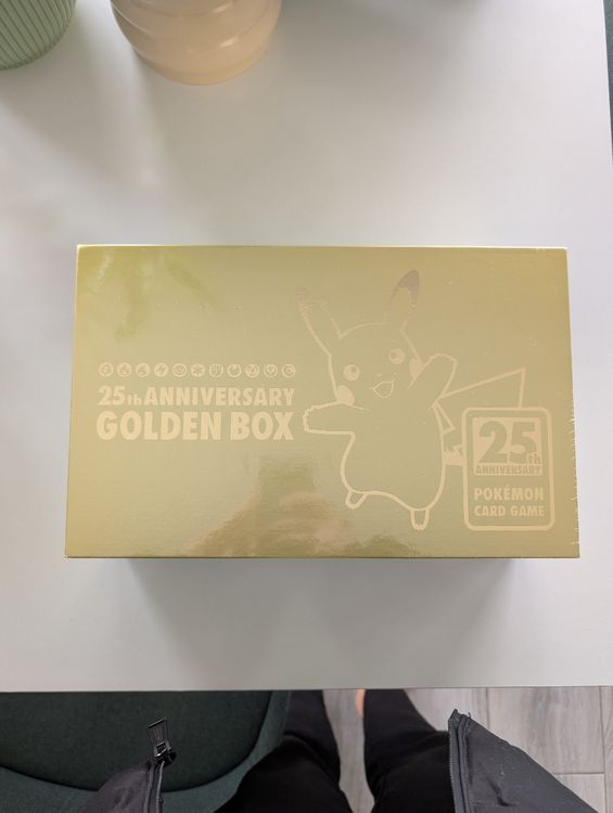 Pokemon 25th anniversary Golden Box (JP) | Kaufen auf Ricardo