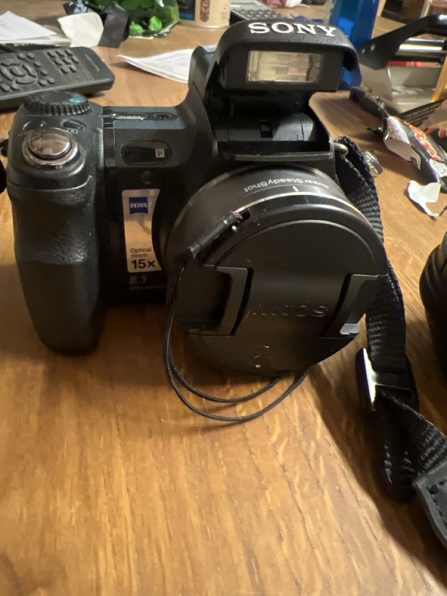 Sony Cybershot DSC-H9 Digitalkamera (j) (Gebraucht) in Rorschach für ...