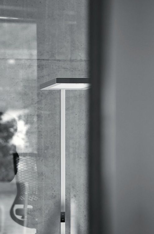 LED-Stehlampe Waldmann LAVIGO Büro Office Lampe ab 1.- CHF (Gebraucht) in Burgdorf für CHF 262 ...