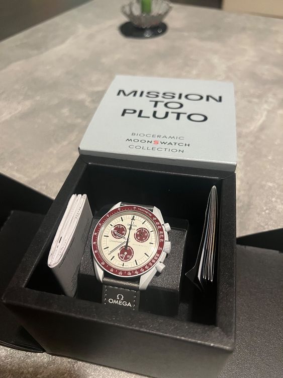NEU - Moonswatch Mission to Pluto OMEGA X SWATCH | Kaufen auf Ricardo