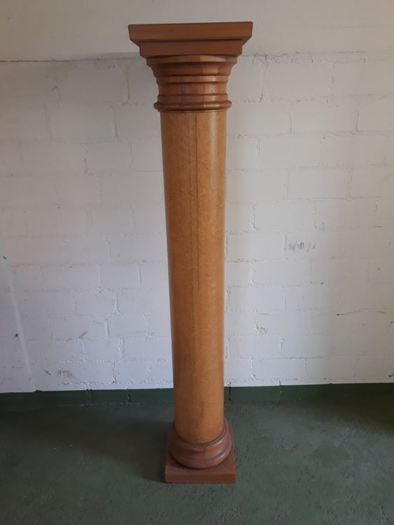 Saulen Aus Holz