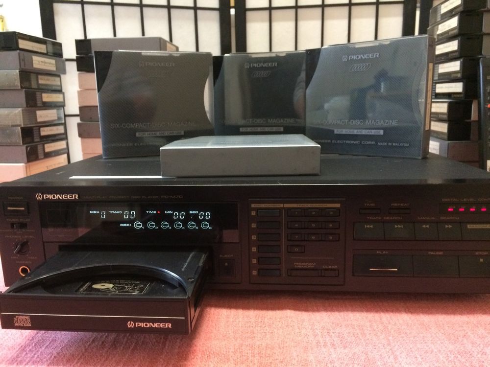 Lecteur Pioneer PD-M70 + chargeurs 6 et 2 CD (Gebraucht) in Vevey für CHF 350 – nur Abholung auf ...