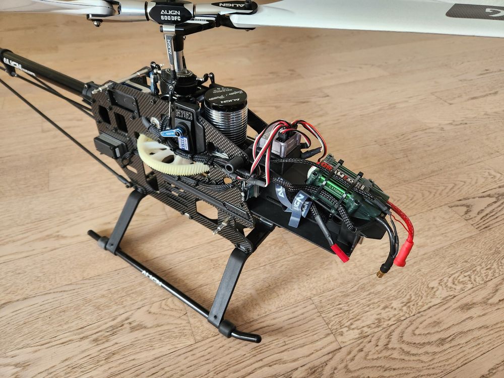 Align T-Rex 600 inkl. HC3SX Flybarless, Empfänger und Akku's (Gebraucht ...