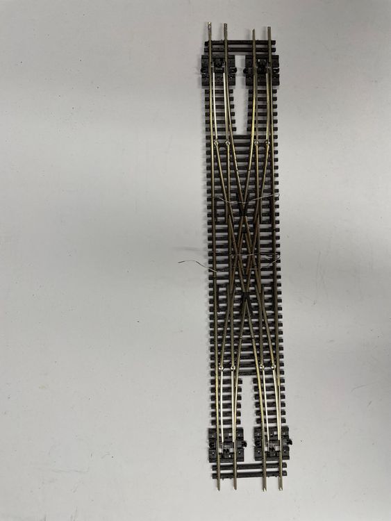 Peco Doppelte Gleisverbindung SL-E383F Spur N 1:160 Code 55 (Gebraucht) in Stabio für CHF 70 ...