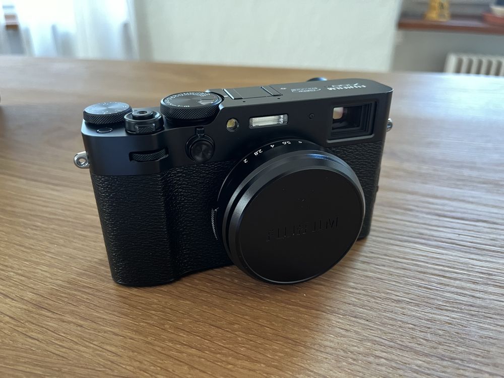 Fujifilm x100vi schwarz neu mit Garantie (Neu und originalverpackt) in Zürich für CHF 1969 – nur ...