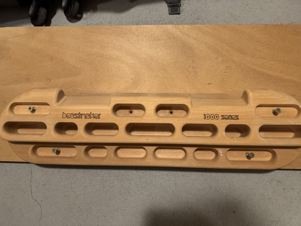 Beastmaker 1000 Series Hangboard (Gebraucht) in Pfäffikon SZ für CHF 80 ...