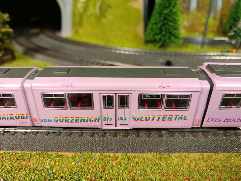 Roco-Strassenbahn "Alpia" (Defekt) in Künten für CHF 61 – mit Lieferung ...