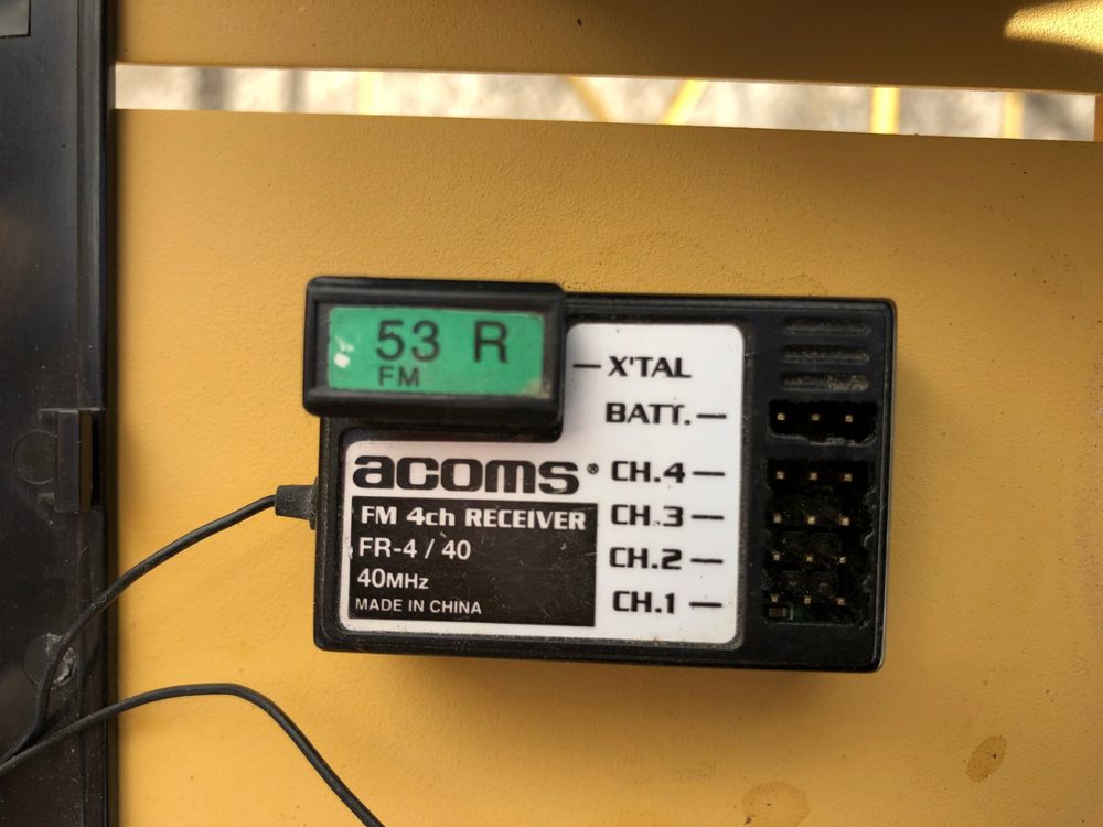 Télécommande Acoms (Gebraucht) in Les Bois für CHF 15 – nur Abholung ...