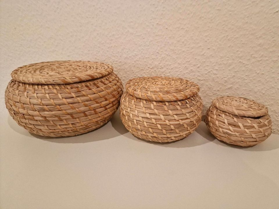 Ikea FRYKEN Körbe mit Deckel 3er-Set aus Seegras (Gebraucht) in ...