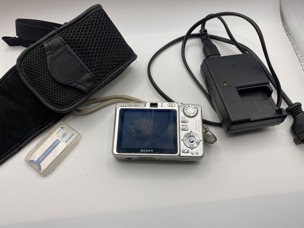 Sony Cybershot Digitalkamera DSC-W50 6MP MPEG MOVIE VX | Kaufen auf Ricardo