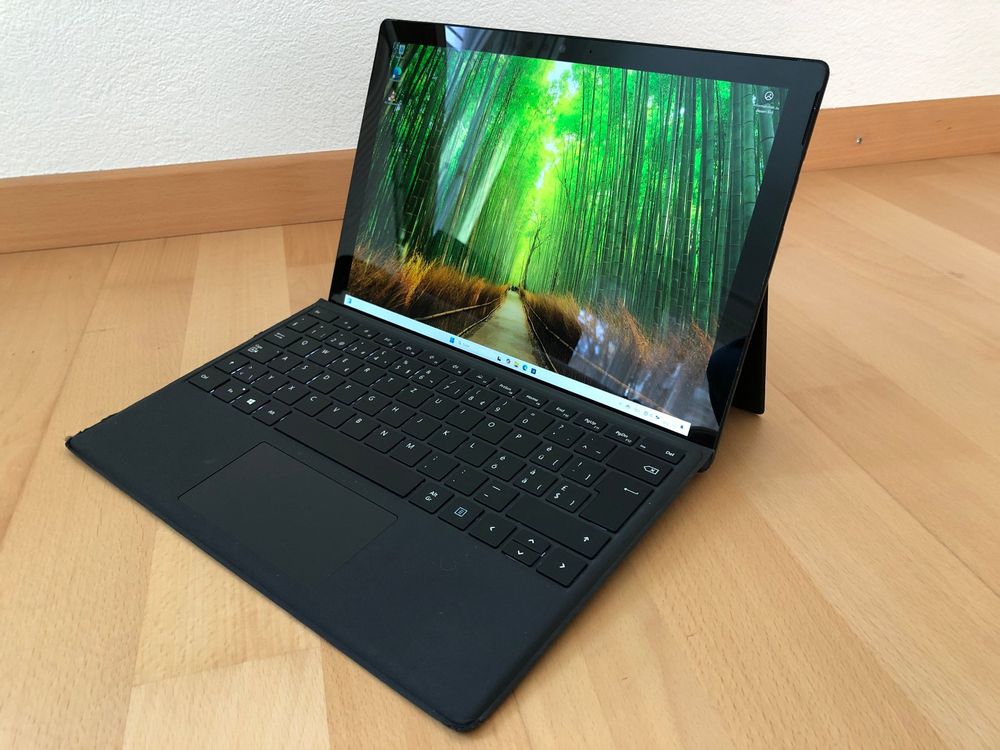 Surface Pro 6, top Ausführung, i7-8650U, 16GB RAM, 512GB SSD (Gebraucht) in Aadorf für CHF 389 ...