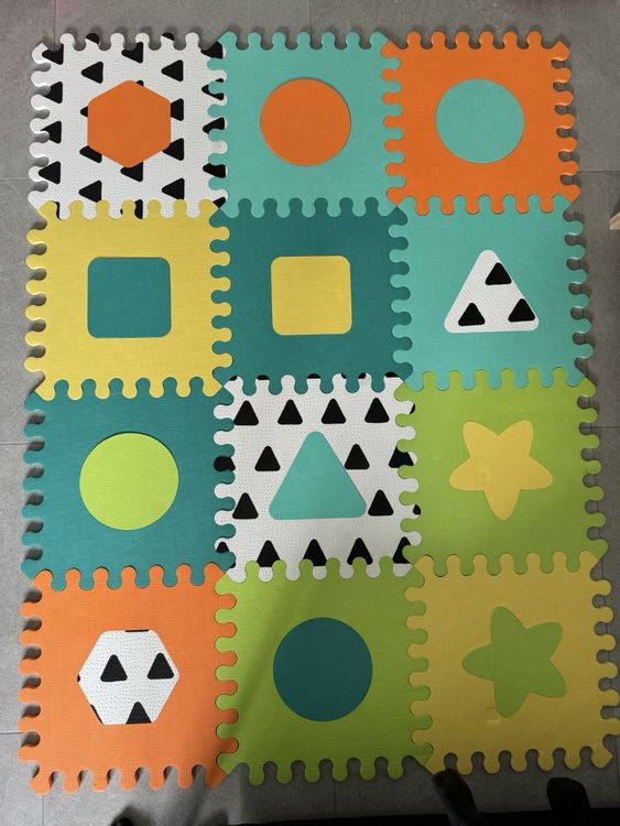 2 sets de dalles en mousse INFANTINO (12 dalles) (Gebraucht) in Saillon ...