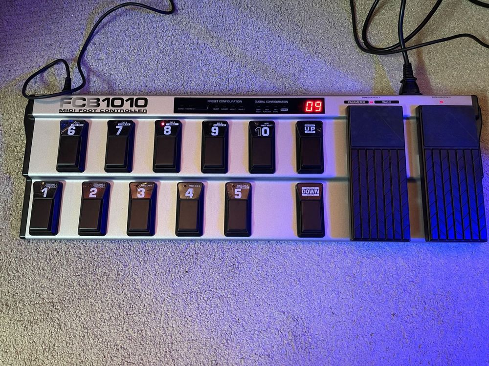 Midi Foot Controller - FCB 1010 (Gebraucht) in Zürich für CHF 55 – mit ...