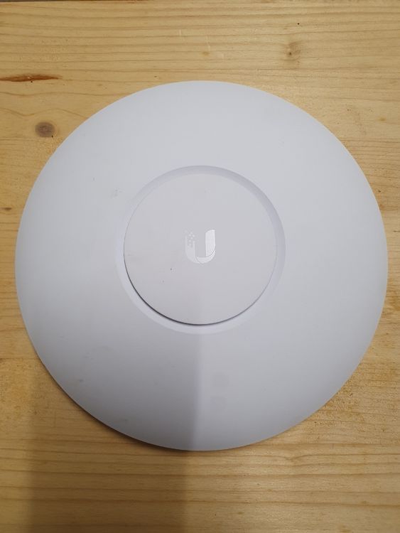 Ubiquiti UniFi AP AC PRO Access Point WiFi | Kaufen auf Ricardo