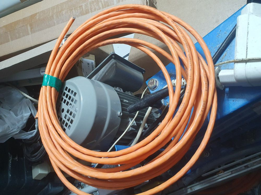 LAN Verlegekabel Datenkabel Kat7 Cat7 7m UKV (Gebraucht) in Zürich für ...