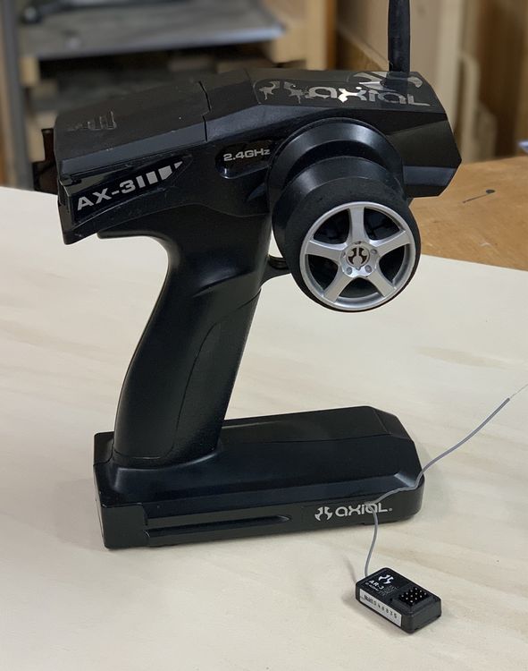 RC Sender (Fernsteuerung) AX-3 und Empfänger AR-3, Axial (Gebraucht) in Winterthur für CHF 15 ...