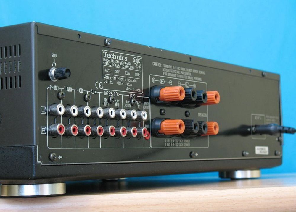 Tech Technics SU-A700 MK3 Class-AA Vollv (Gebraucht) in Trimbach für ...