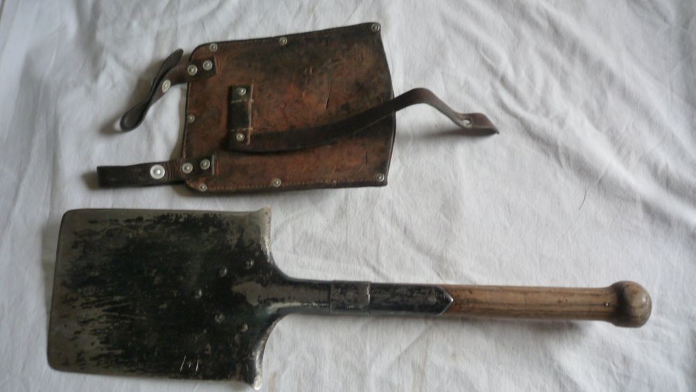 CH Ord. Schanzzeug (Schaufel) (Gebraucht) in für CHF 6 – mit Lieferung ...