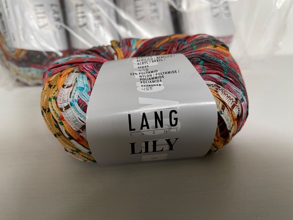 1Knäuel Lang Lily (Neu und originalverpackt) in Büsserach für CHF 4 ...