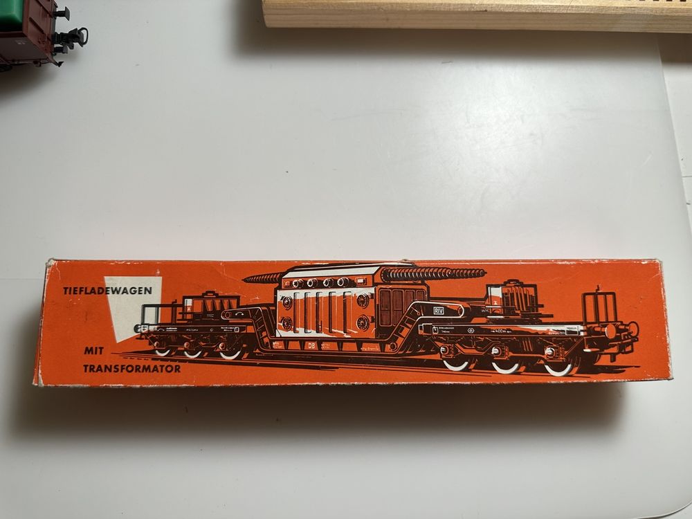 Märklin 4617 Tiefladewagen mit Trafo in OVP (Neu (gemäss Beschreibung ...