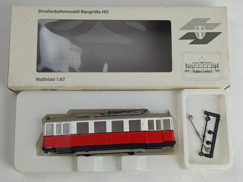 Wiener Strassenbahn Triebwagen Type M unmotorisiert H0,OVP | Kaufen auf ...