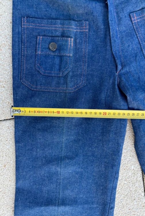 Vintage 1970s Bell Bottom Blue Jeans (Neu (gemäss Beschreibung)) in ...