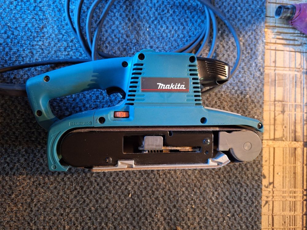 Bandschleifer Makita 9404, 100x610mm (Gebraucht) in Emmenbrücke für CHF ...