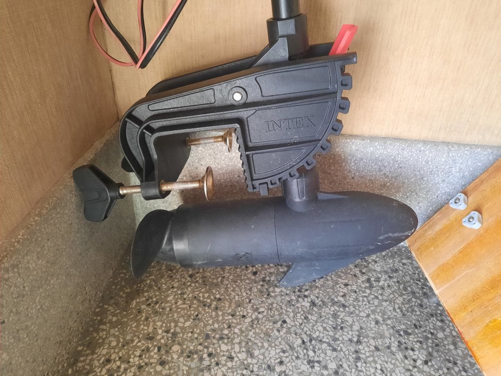 INTEX Aussenboardmotor für Boote (D'occasion) à Bern pour CHF 90 – avec ...