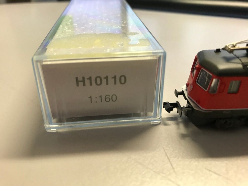 Hobbyrain Re 6/6 Nr. 11672 rot Spur N | Acheter sur Ricardo