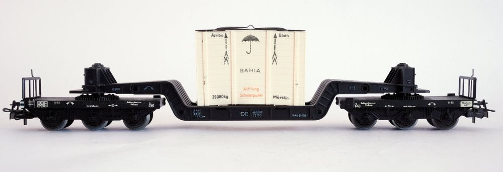 Märklin H0 - DB Tiefladewagen mit Kiste SST53, Art.nr. 4618 (Gebraucht ...