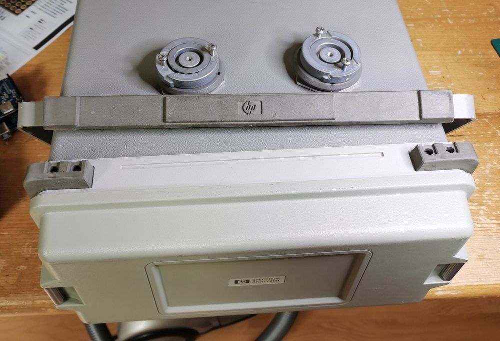 Spectrum analyzer 9kHz-22GHz HP 8593A (Gebraucht) in Payerne für CHF ...