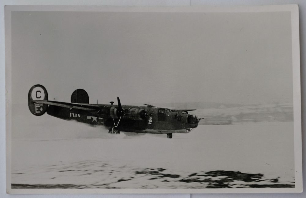 Ansichtskarte US Liberator B-47 um 1940 / 45 (Gebraucht) in Ehrendingen ...