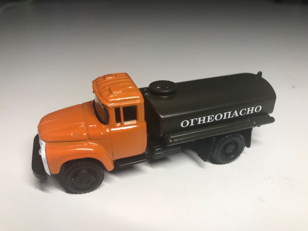 ZIL 130 ARS-14 Tanker Polar Aviation 1/87 (865) | Kaufen auf Ricardo